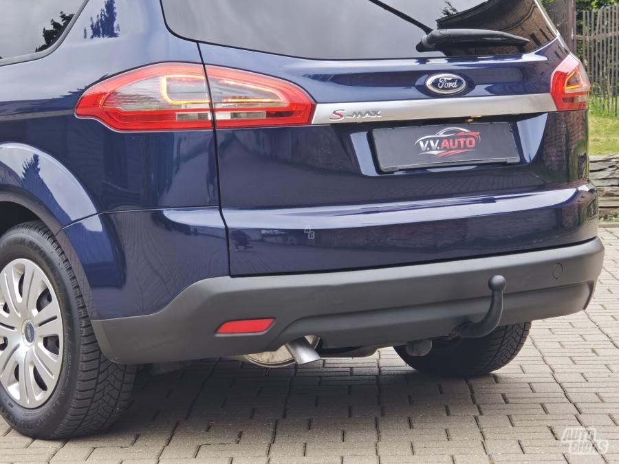 Blue Ford S-Max 2011 in Vilnius, with an engine capacity of 2.00 L and mileage of 228 thousand km for 4300 €, photo 11 on AUTOMOTO.COM.LV