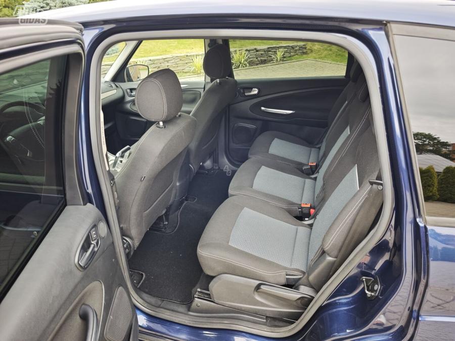 Blue Ford S-Max 2011 in Vilnius, with an engine capacity of 2.00 L and mileage of 228 thousand km for 4300 €, photo 23 on AUTOMOTO.COM.LV