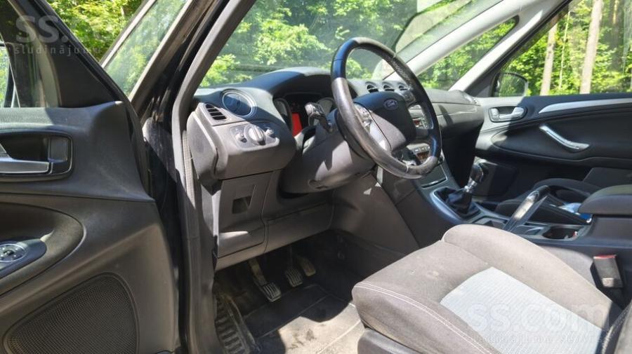 Zils Ford S-Max 2011 Rīga, ar dzinēja tilpumu 2.00 L un nobraukumu 194 tūkst. km par 4800 €, foto 10 vietnē AUTOMOTO.COM.LV