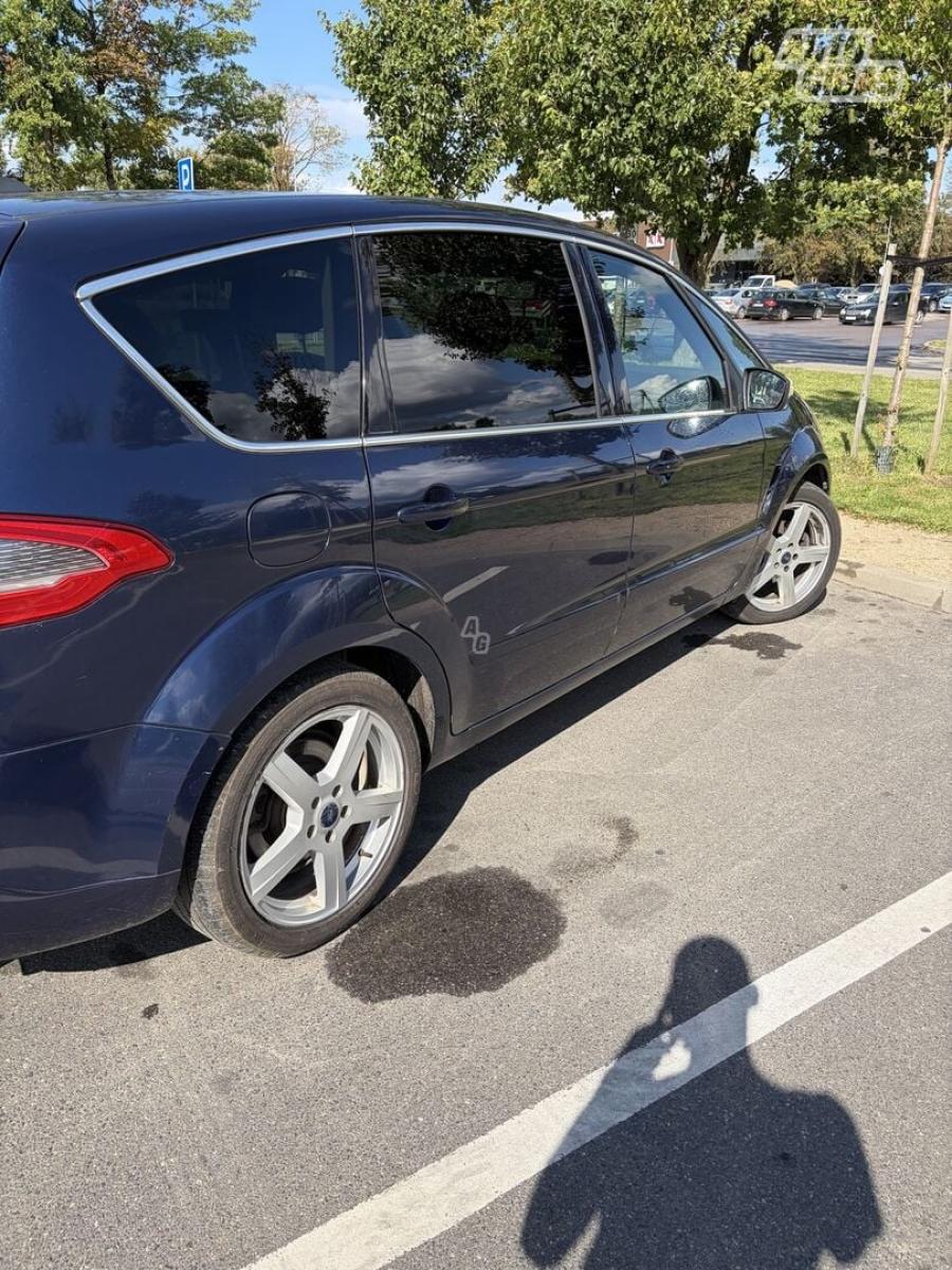Blue Ford S-Max 2011 in Vilnius, with an engine capacity of 2.20 L and mileage of 281 thousand km for 4900 €, photo 7 on AUTOMOTO.COM.LV
