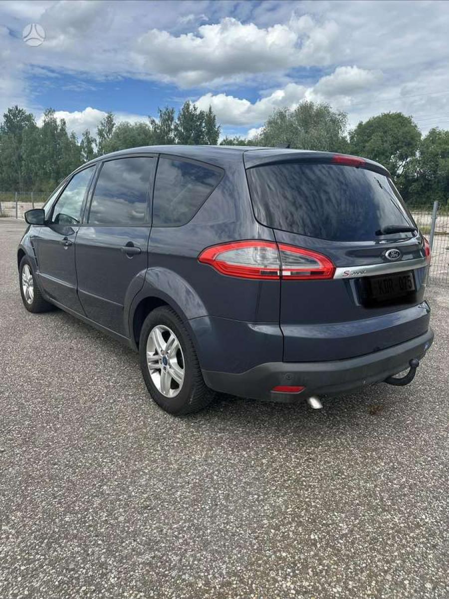 Zils Ford S-Max 2011 Kauņa, ar dzinēja tilpumu 1.60 L un nobraukumu 207 tūkst. km par 4450 €, foto 4 vietnē AUTOMOTO.COM.LV
