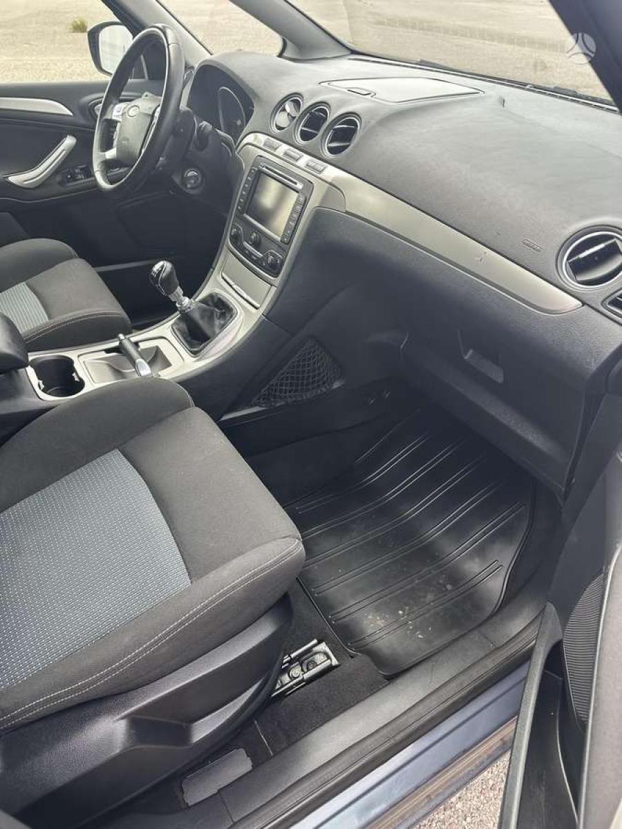 Zils Ford S-Max 2011 Kauņa, ar dzinēja tilpumu 1.60 L un nobraukumu 207 tūkst. km par 4450 €, foto 7 vietnē AUTOMOTO.COM.LV