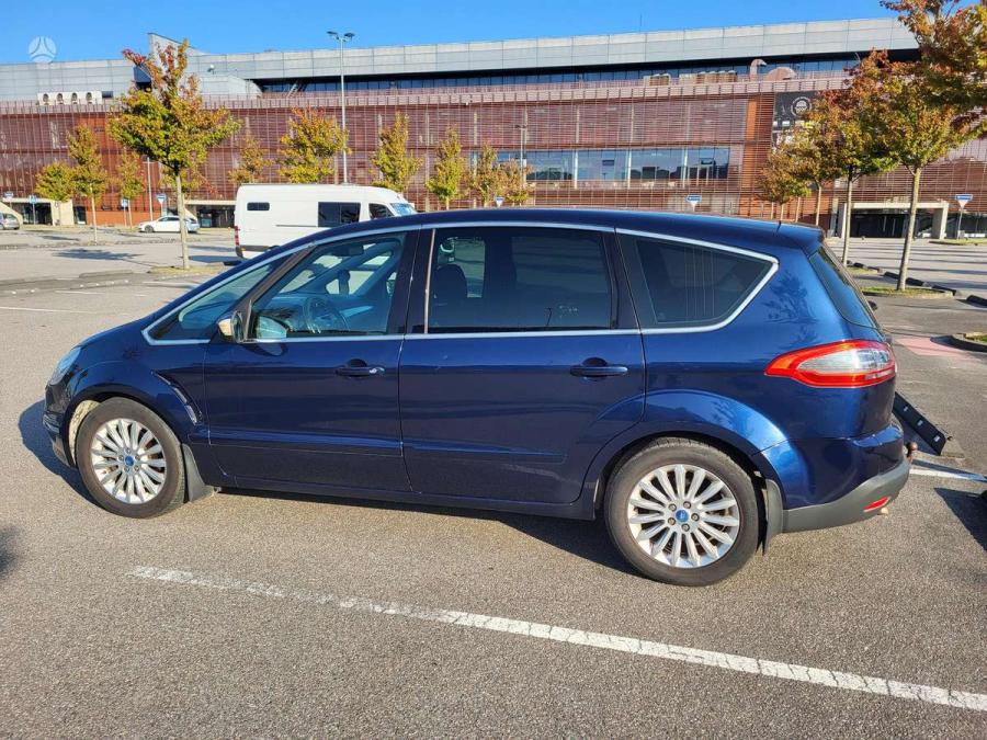 Blue Ford S-Max 2011 in Klaipeda, with an engine capacity of 2.00 L and mileage of 338 thousand km for 4200 €, photo 1 on AUTOMOTO.COM.LV