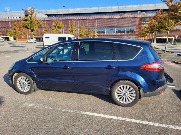 Синий Форд С-Макс 2011 в Клайпеда, объемом двигателя 2.00 л и пробегом 338 тыс. км за 4200 €, фото 1 на AUTOMOTO.COM.LV
