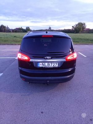 Blue Ford S-Max 2011 in Panevezys, with an engine capacity of 2.00 L and mileage of 260 thousand km for 3300 €, photo 3 on AUTOMOTO.COM.LV