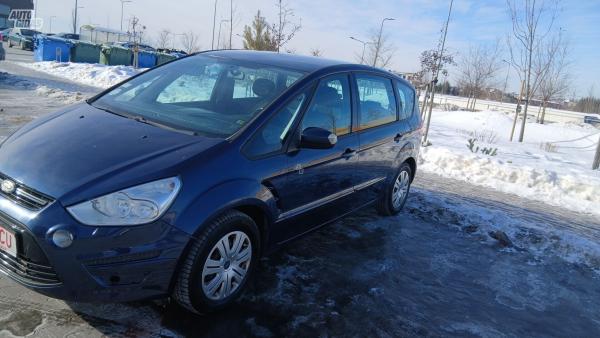 Zils Ford S-Max 2012 Viļņa, ar dzinēja tilpumu 2.00 L un nobraukumu 271 tūkst. km par 3800 €, foto 2 vietnē AUTOMOTO.COM.LV