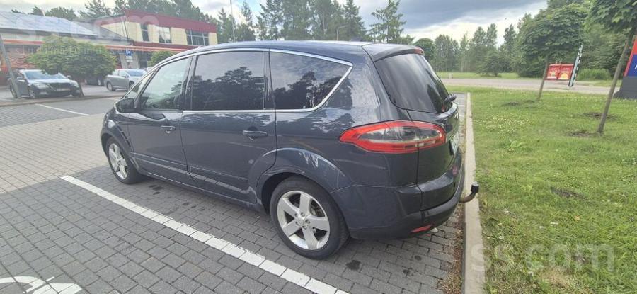 Blue Ford S-Max 2012 in Riga, with an engine capacity of 1.60 L and mileage of 279 thousand km for 3200 €, photo 6 on AUTOMOTO.COM.LV