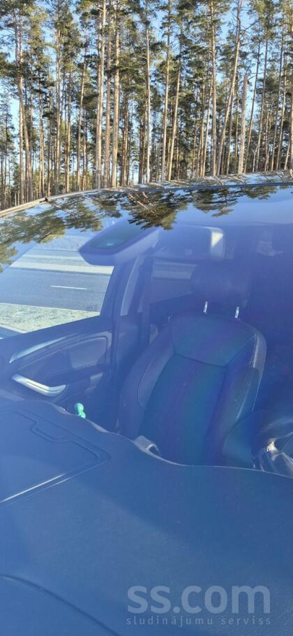 Zils Ford S-Max 2012 Rīga, ar dzinēja tilpumu 1.60 L un nobraukumu 279 tūkst. km par 3200 €, foto 8 vietnē AUTOMOTO.COM.LV