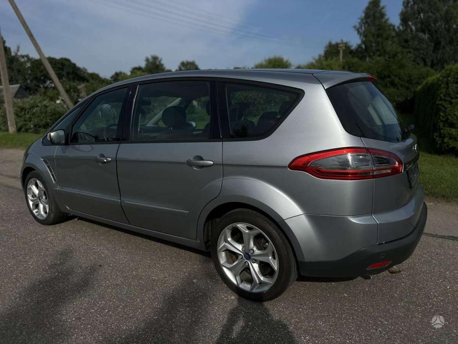 Zils Ford S-Max 2012 Rokiškis, ar dzinēja tilpumu 2.00 L un nobraukumu 324 tūkst. km par 3600 €, foto 10 vietnē AUTOMOTO.COM.LV