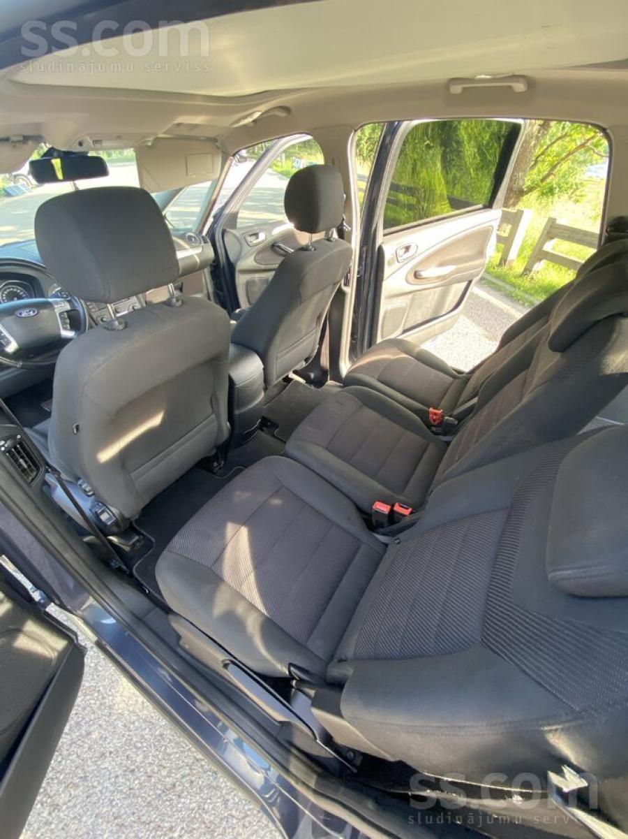 Zils Ford S-Max 2012 Kuldīga, ar dzinēja tilpumu 2.00 L un nobraukumu 291 tūkst. km par 4800 €, foto 8 vietnē AUTOMOTO.COM.LV