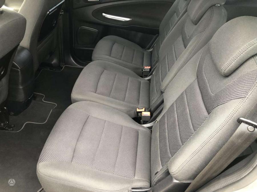 Blue Ford S-Max 2013 in Panevezys, with an engine capacity of 2.00 L and mileage of 288 thousand km for 5500 €, photo 12 on AUTOMOTO.COM.LV