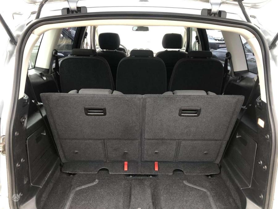 Blue Ford S-Max 2013 in Panevezys, with an engine capacity of 2.00 L and mileage of 288 thousand km for 5500 €, photo 13 on AUTOMOTO.COM.LV