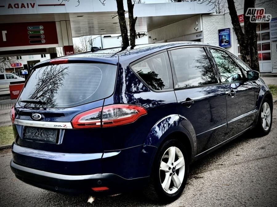 Zils Ford S-Max 2014 Viļņa, ar dzinēja tilpumu 2.00 L un nobraukumu 302 tūkst. km par 6550 €, foto 19 vietnē AUTOMOTO.COM.LV