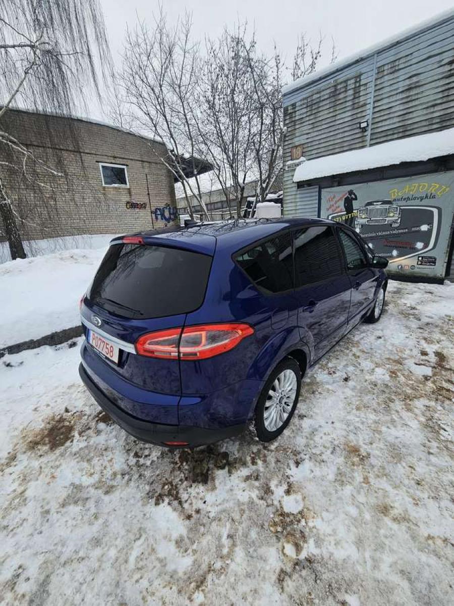 Blue Ford S-Max 2014 in Vilnius, with an engine capacity of 2.00 L and mileage of 194 thousand km for 6200 €, photo 3 on AUTOMOTO.COM.LV