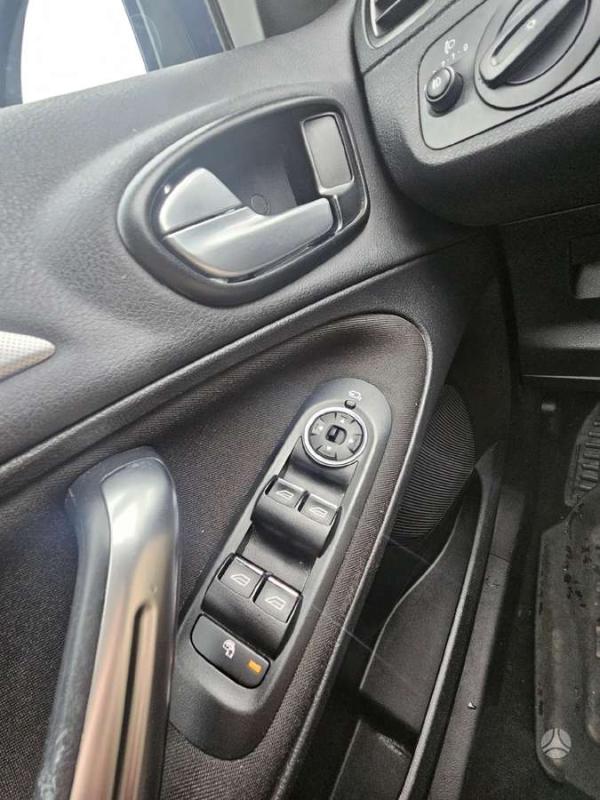Zils Ford S-Max 2014 Viļņa, ar dzinēja tilpumu 2.00 L un nobraukumu 194 tūkst. km par 6200 €, foto 11 vietnē AUTOMOTO.COM.LV