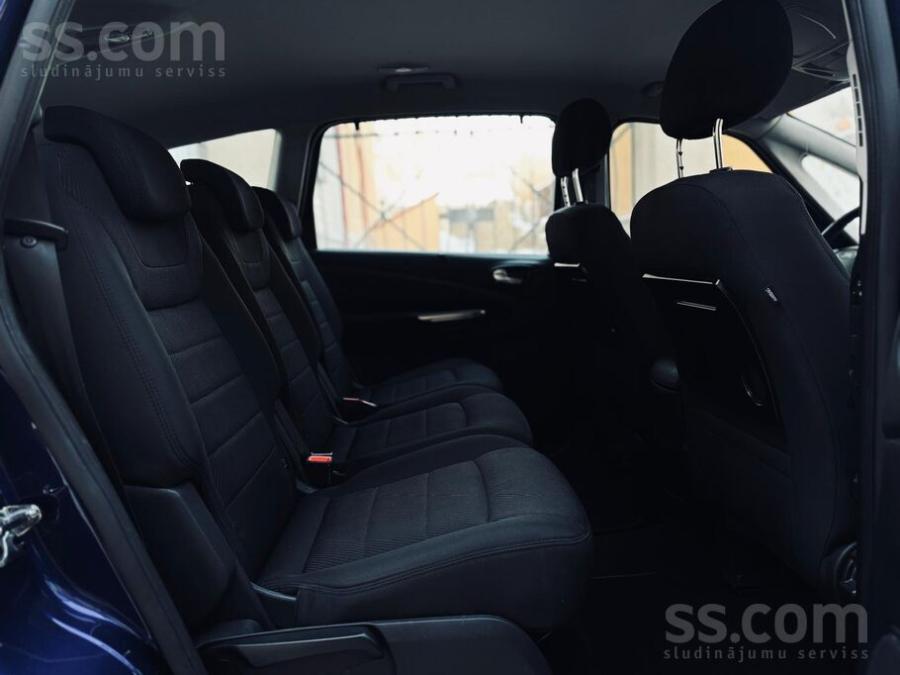 Blue Ford S-Max 2014 in Cesis, with an engine capacity of 1.60 L and mileage of 0 thousand km for 5990 €, photo 12 on AUTOMOTO.COM.LV
