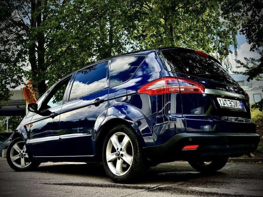 Blue Ford S-Max 2014 in Vilnius, with an engine capacity of 2.00 L and mileage of 301 thousand km for 6999 €, photo 10 on AUTOMOTO.COM.LV