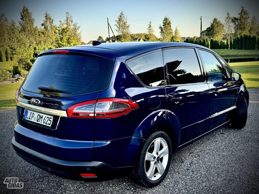 Blue Ford S-Max 2014 in Vilnius, with an engine capacity of 2.00 L and mileage of 301 thousand km for 5650 €, photo 18 on AUTOMOTO.COM.LV