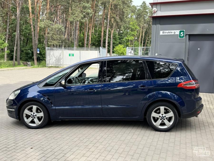 Blue Ford S-Max 2014 in Alytus, with an engine capacity of 2.00 L and mileage of 298 thousand km for 4899 €, photo 11 on AUTOMOTO.COM.LV
