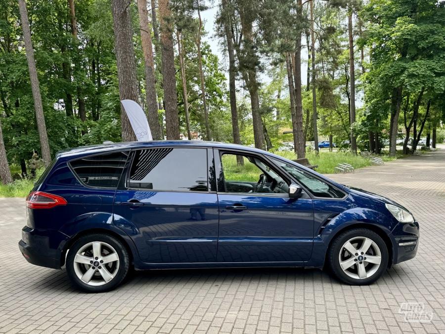 Blue Ford S-Max 2014 in Alytus, with an engine capacity of 2.00 L and mileage of 301 thousand km for 5500 €, photo 28 on AUTOMOTO.COM.LV