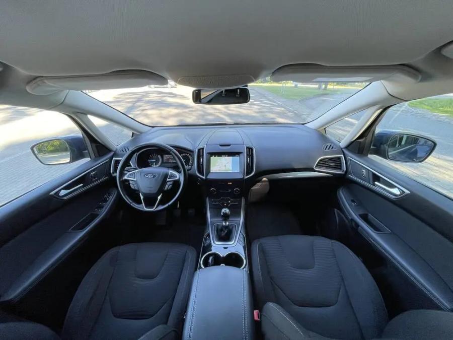 Blue Ford S-Max 2016 in Jurmala, with an engine capacity of 2.00 L and mileage of 249 thousand km for 6850 €, photo 23 on AUTOMOTO.COM.LV