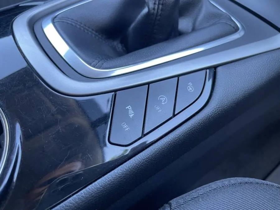 Blue Ford S-Max 2016 in Jurmala, with an engine capacity of 2.00 L and mileage of 249 thousand km for 6850 €, photo 29 on AUTOMOTO.COM.LV