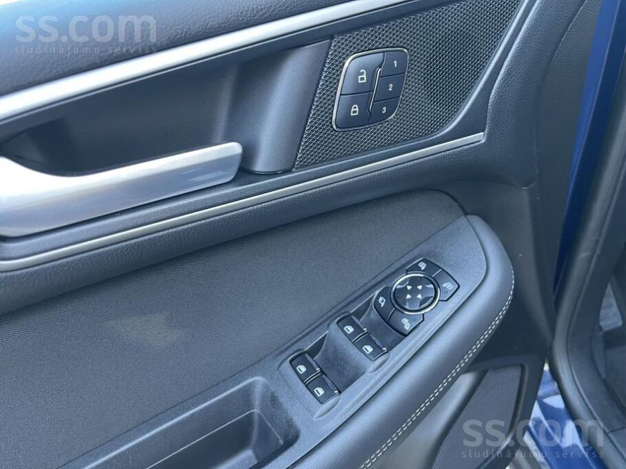 Blue Ford S-Max 2016 in Jurmala, with an engine capacity of 2.00 L and mileage of 0 thousand km for 6850 €, photo 17 on AUTOMOTO.COM.LV