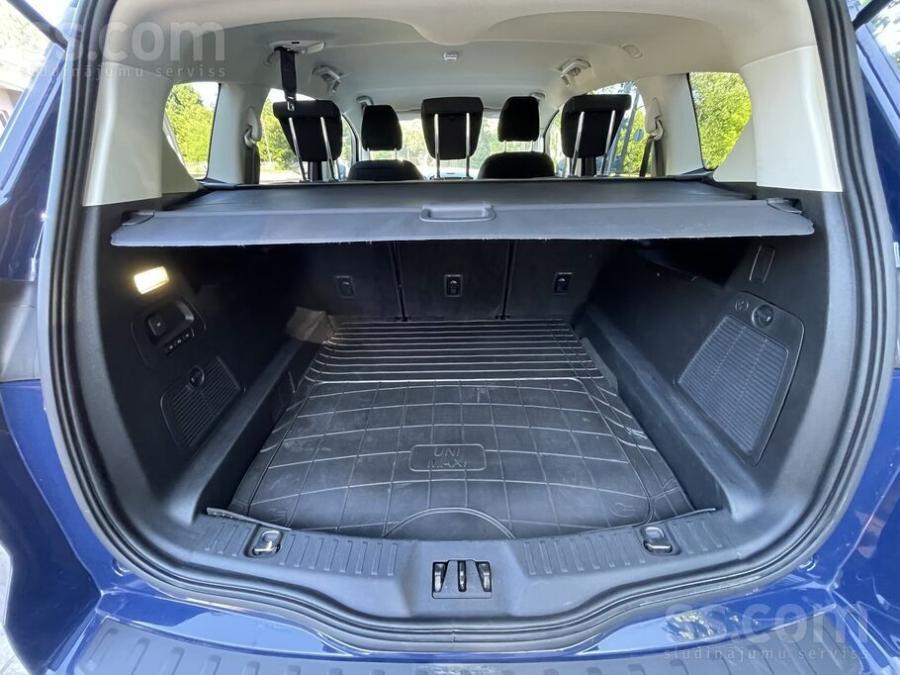 Blue Ford S-Max 2016 in Jurmala, with an engine capacity of 2.00 L and mileage of 0 thousand km for 6850 €, photo 21 on AUTOMOTO.COM.LV