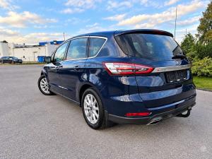 Blue Ford S-Max 2016 in Pakruojis, with an engine capacity of 2.00 L and mileage of 276 thousand km for 6200 €, photo 6 on AUTOMOTO.COM.LV