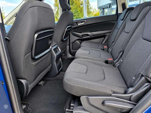 Blue Ford S-Max 2016 in Pakruojis, with an engine capacity of 2.00 L and mileage of 276 thousand km for 6200 €, photo 8 on AUTOMOTO.COM.LV