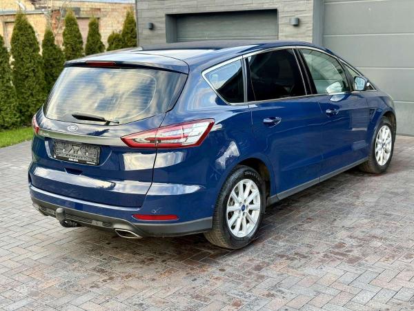 Blue Ford S-Max 2017 in Siauliai, with an engine capacity of 2.00 L and mileage of 207 thousand km for 9000 €, photo 5 on AUTOMOTO.COM.LV