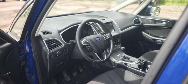 Blue Ford S-Max 2017 in Utena, with an engine capacity of 1.50 L and mileage of 186 thousand km for 8250 €, photo 9 on AUTOMOTO.COM.LV