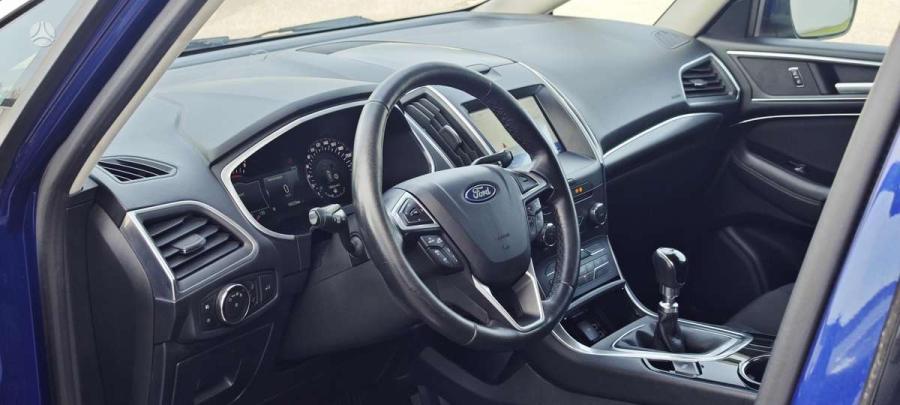 Blue Ford S-Max 2017 in Utena, with an engine capacity of 1.50 L and mileage of 186 thousand km for 8150 €, photo 11 on AUTOMOTO.COM.LV