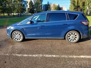 Zils Ford S-Max 2017 Rīga, ar dzinēja tilpumu 2.00 L un nobraukumu 260 tūkst. km par 6990 €, foto  vietnē AUTOMOTO.COM.LV