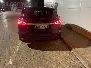 Blue Ford S-Max 2017 in Riga, with an engine capacity of 2.00 L and mileage of 260 thousand km for 6990 €, photo 4 on AUTOMOTO.COM.LV