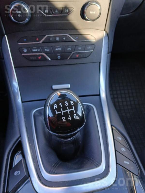 Zils Ford S-Max 2017 Rīga, ar dzinēja tilpumu 2.00 L un nobraukumu 260 tūkst. km par 6990 €, foto 8 vietnē AUTOMOTO.COM.LV