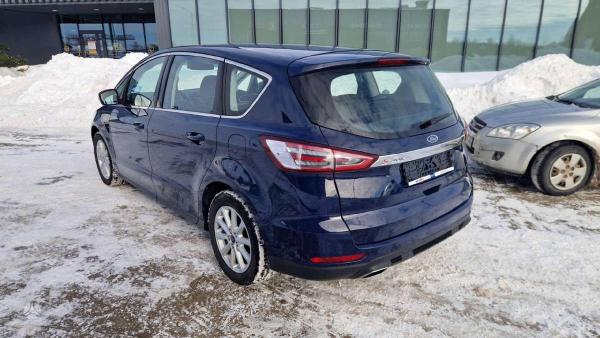 Blue Ford S-Max 2018 in Siauliai, with an engine capacity of 2.00 L and mileage of 210 thousand km for 9950 €, photo 6 on AUTOMOTO.COM.LV
