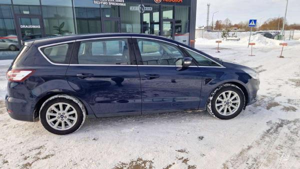 Blue Ford S-Max 2018 in Siauliai, with an engine capacity of 2.00 L and mileage of 210 thousand km for 9950 €, photo 7 on AUTOMOTO.COM.LV