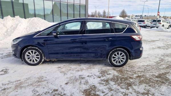 Blue Ford S-Max 2018 in Siauliai, with an engine capacity of 2.00 L and mileage of 210 thousand km for 9950 €, photo 8 on AUTOMOTO.COM.LV
