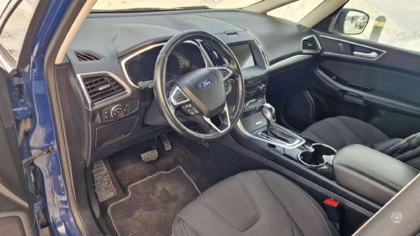 Blue Ford S-Max 2018 in Siauliai, with an engine capacity of 2.00 L and mileage of 210 thousand km for 9950 €, photo 10 on AUTOMOTO.COM.LV