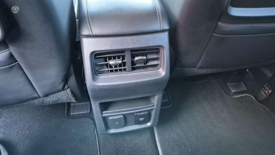 Zils Ford S-Max 2020 Marijampole, ar dzinēja tilpumu 2.00 L un nobraukumu 216 tūkst. km par 17600 €, foto 18 vietnē AUTOMOTO.COM.LV