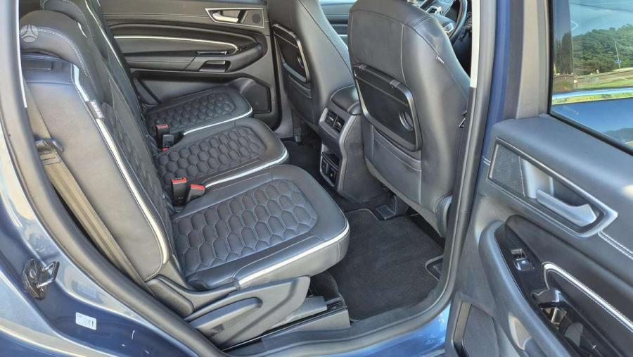 Zils Ford S-Max 2020 Marijampole, ar dzinēja tilpumu 2.00 L un nobraukumu 216 tūkst. km par 17600 €, foto 22 vietnē AUTOMOTO.COM.LV