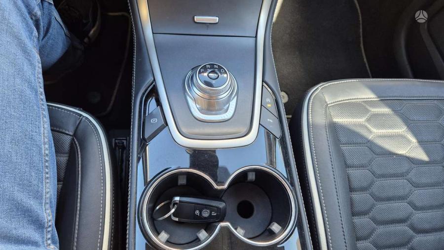 Zils Ford S-Max 2020 Marijampole, ar dzinēja tilpumu 2.00 L un nobraukumu 216 tūkst. km par 17600 €, foto 26 vietnē AUTOMOTO.COM.LV