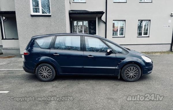 Blue Ford S-Max 2008 in Parnu, with an engine capacity of 2.00 L and mileage of 415 thousand km for 2899 €, photo 5 on AUTOMOTO.COM.LV