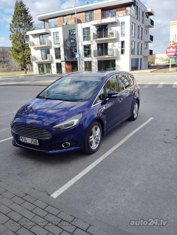 Zils Ford S-Max 2015 Tallina, ar dzinēja tilpumu 2.00 L un nobraukumu 165 tūkst. km par 12800 €, foto 2 vietnē AUTOMOTO.COM.LV