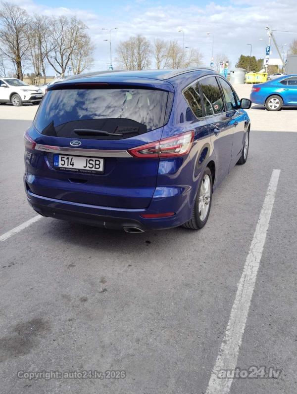 Zils Ford S-Max 2015 Tallina, ar dzinēja tilpumu 2.00 L un nobraukumu 165 tūkst. km par 12800 €, foto 3 vietnē AUTOMOTO.COM.LV