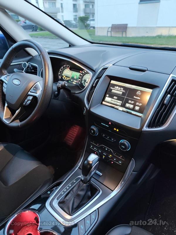Zils Ford S-Max 2015 Tallina, ar dzinēja tilpumu 2.00 L un nobraukumu 165 tūkst. km par 12800 €, foto 8 vietnē AUTOMOTO.COM.LV