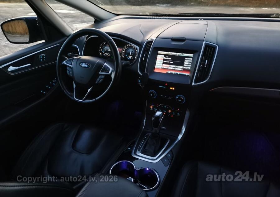 Zils Ford S-Max 2016 Tallina, ar dzinēja tilpumu 2.00 L un nobraukumu 424 tūkst. km par 5900 €, foto 11 vietnē AUTOMOTO.COM.LV