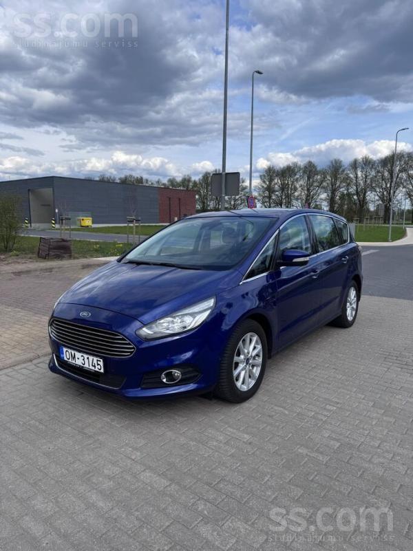 Zils Ford S-Max 2017 Kuldīga, ar dzinēja tilpumu 2.00 L un nobraukumu 253 tūkst. km par 10800 €, foto 1 vietnē AUTOMOTO.COM.LV