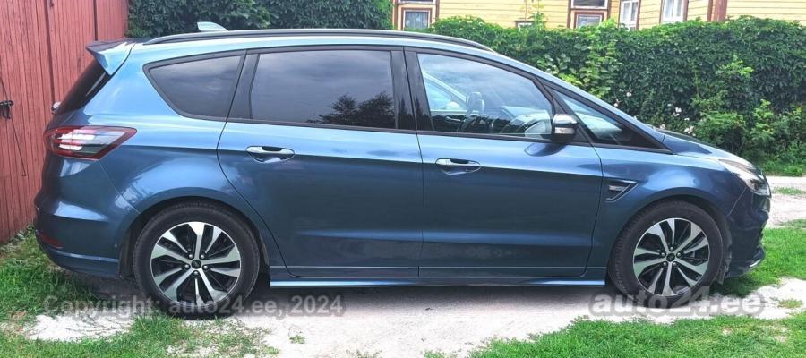 Zils Ford S-Max 2023 Tallina, ar dzinēja tilpumu 2.50 L un nobraukumu 33 tūkst. km par 34500 €, foto 1 vietnē AUTOMOTO.COM.LV